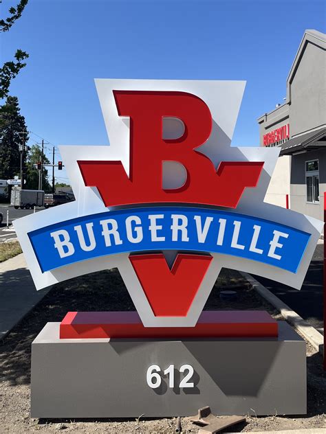 Bend Gets Its First Burgerville The Bulletin