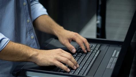 It Vs Cyber Security Key Differences And Collaboration For Stronger