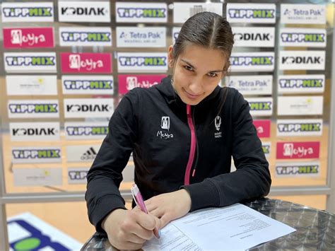 Vártok Ramóna őrzi A Következő Két Szezonban Is A Kapunkat 20232024