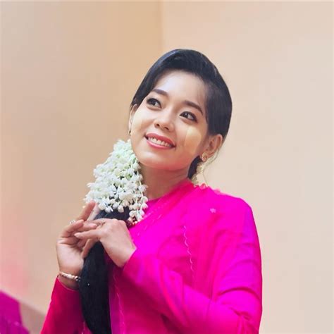 ၂၀၂၄ခုနှစ်အတွက် မြန်မာ့ရုပ်ရှင်ထူးချွန်ဆု ချီးမြှင့်ပွဲတွင် ပါဝင်တင်ဆက