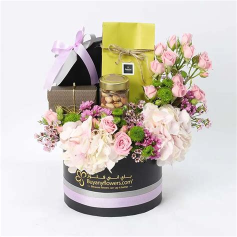 Online Bateel And Patchi Floral Hamper Delivery In Uae Buy Any Flowers