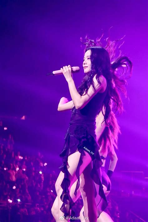 Jisoo London Born Pink Tour Jisoo Blackpink 블랙핑크 지수 Cr Logo Jisoo
