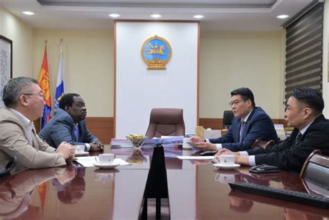 ЭМЯ 16 хүртэлх насныхныг зүрхний хэрэх өвчний үзлэг шинжилгээнд хамруулна