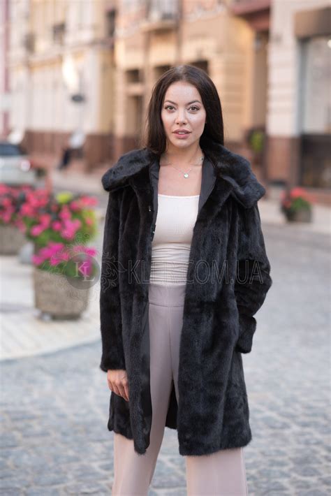 Коричневая норковая шуба с капюшоном 90см Шубы цены и фото Купить шубу в Киеве