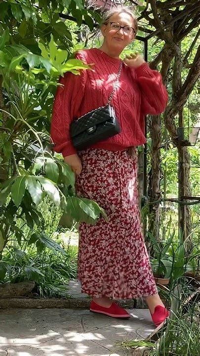 С чем носить юбку в цветочек Streetfashion Beautifullooks модастиль Youtube