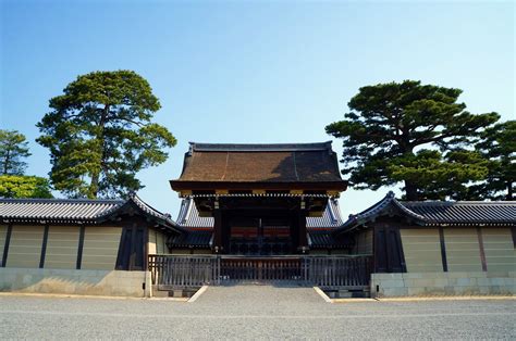 Panduan Wisata Kyoto Imperial Palace Park Kyoto Goen 2025