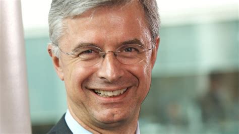 Best Buy Names Hubert Joly As New Ceo Mpr News