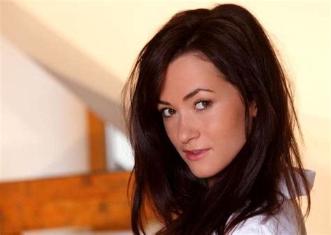 Tess Lyndon Biographywiki Age Height Career Photos And More