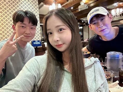 수학 희진쌤ㅣ정희진ㅣ중등수학•고등수학 팔로우 후 댓글에 22개정 중1” 달아주시면 22개정 중1” 문제집 Pdf를 무료로 다운받을 수 있는 사이트 링크를 Dm으로 1