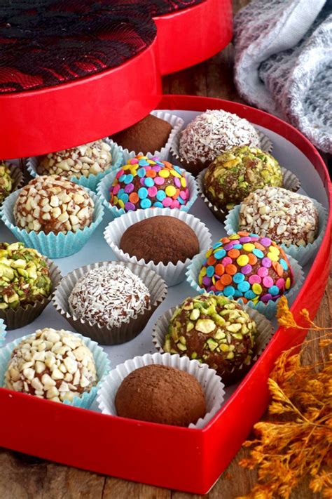 Graham Balls Foxy Folksy