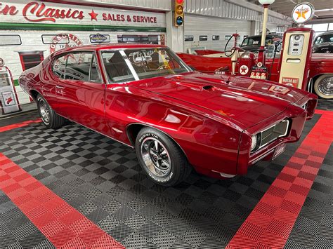 1968 Pontiac Gto Wallpaper 1968 Pontiac Gto Rk Motors Classic Cars