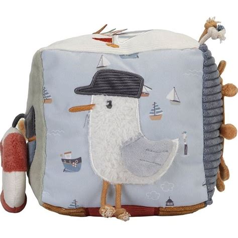 Cube Dactivités En Tissu Baie Des Marins Little Dutch Activity Cube Cube Soft Plush