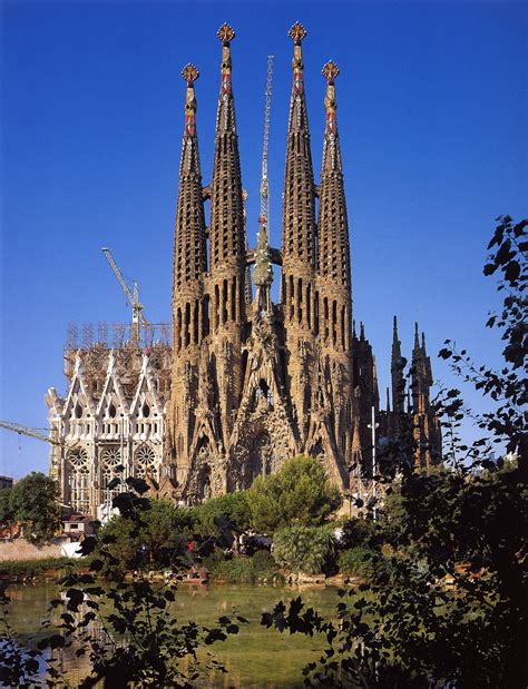 Sagrada Familia De Antoni Gaudí En Barcelona La Sagrada Familia