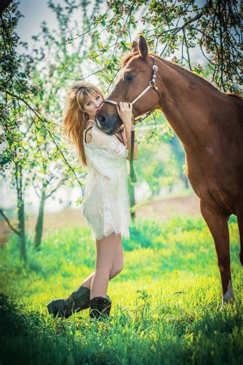 Nina Ihre High Heels Und Ihr Sexy Fotoshooting Menify Männermagazin