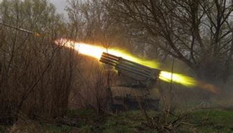 Русите кубурат со оружјето ги сечат старите боеви глави Ohridsky