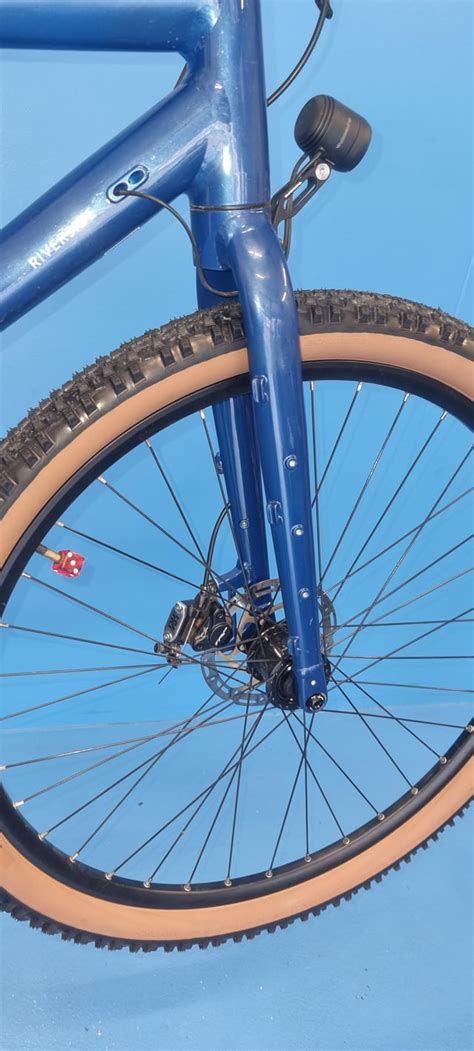 new tyres plus internal routing on forks r xbiking