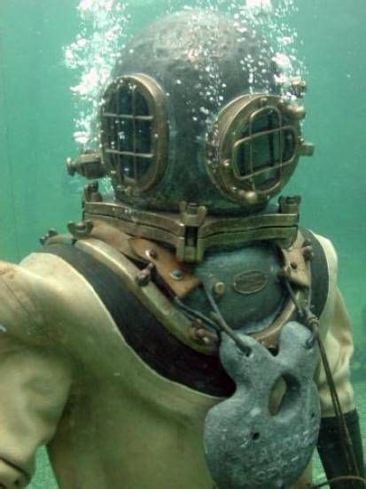 Old Fashioned Scuba Diver Drawing