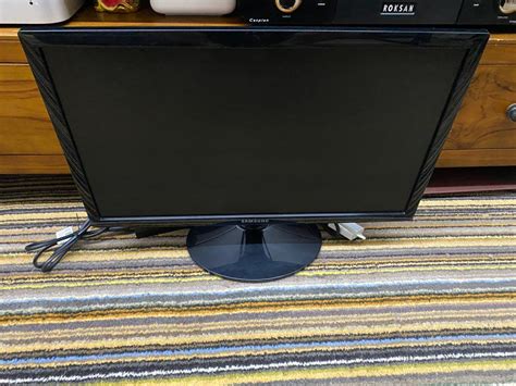 Samsung Monitor S20B300 Computers Tech Parts Accessories Monitor Screens On Carousell