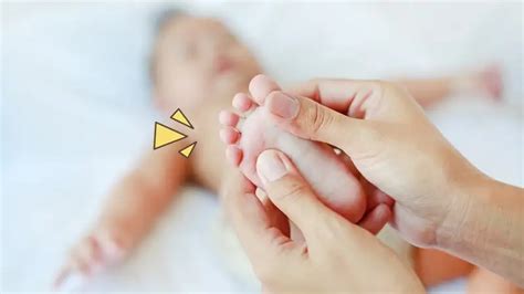 Waktu Pijat Bayi Yang Tepat - RS Fathma Medika