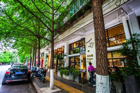 Wenlin Jie Destination Lijiang