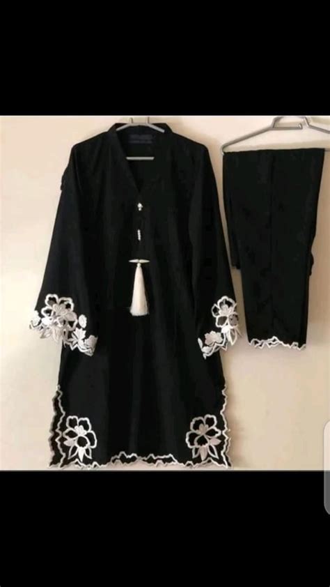 Gulab Embroidered Seleve Embroidery Design Boutique Dress Designs