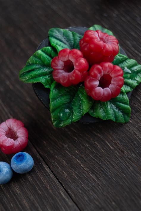 Sweet Raspberry Brooch 🍒 Rcrafts