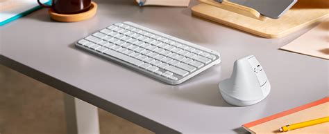 Logitech Lift Vertical Ergonomic Mouse Wireless Bluetooth Or Logi Bolt USB Receiver Quiet