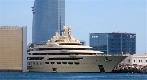 Dilbar Superyachtdigest