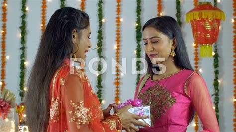 Two Indian Sisters Telegraph Two Indian Sisters Telegraph