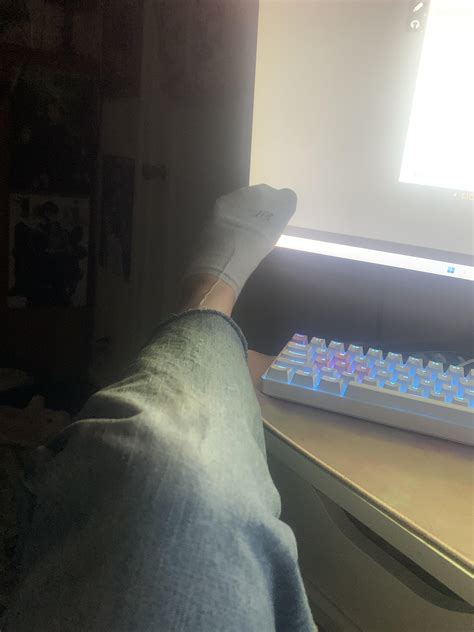 Lick My Socks Clean While I Play Valorant R Femdomfeet