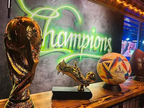 ШУТИС ҮТС ШУТИС ҮТС Оюутны Зөвлөлийн Албан Ёсны Хуудас