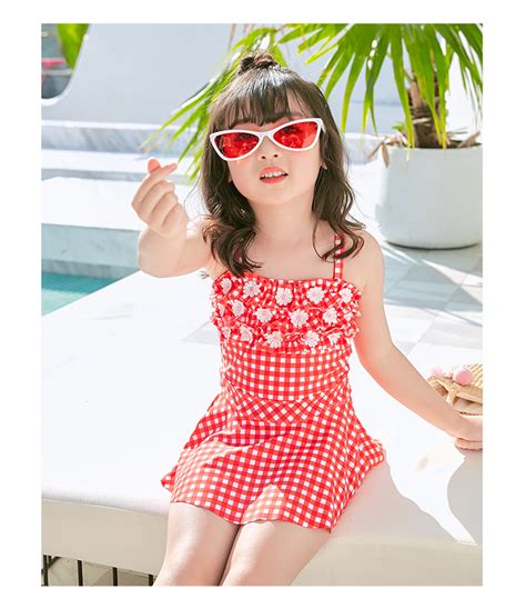 水天一线小中童泳衣女童泳衣连体裙式泳衣小花泳衣肩带泳衣防晒虎窝淘