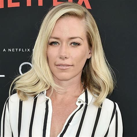 Kendra Wilkinson Zodiac Sign