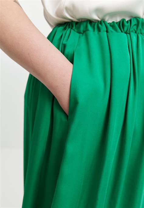 Юбка длинная на резинке зеленый 368940657 6890 0₽ в интернет магазине 4forms в Москве