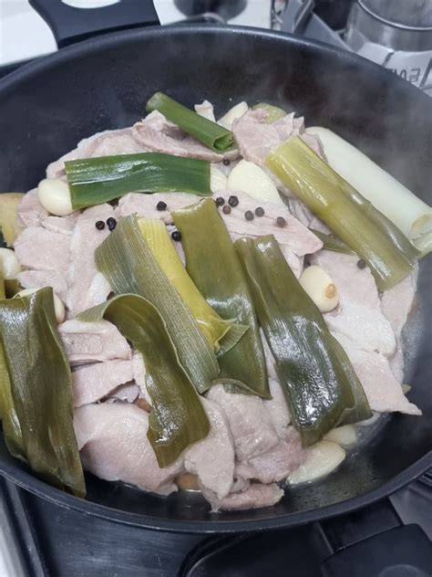 무수분수육 항정살 수육 만들기 야들야들 수육 삶기 네이버 블로그