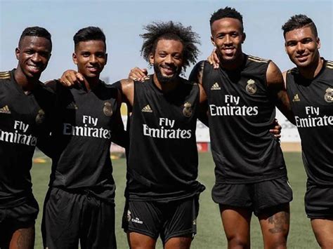 Jugadores Brasileños En El Real Madrid Ronaldo Roberto Carlos Kaka Y