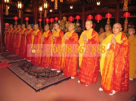 Áo Cà Sa Nguồn Gốc Và ý Nghĩa Của Chiếc áo Cà Sa