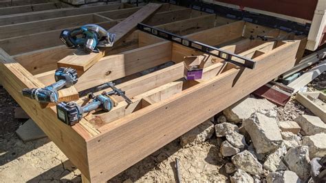 Deck Framing For A Picture Frame Border Ryan Hobbies