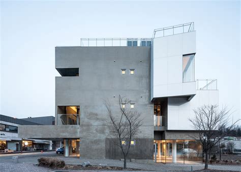 Maxcube Houses Creative Workspaces Within Concrete Walls
