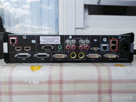 Polycom Hdx 8000 Fully Loaded With 1080p And 4 Site Multi Point