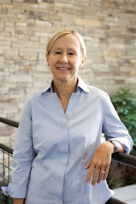 Dr Gina Wilson Macu