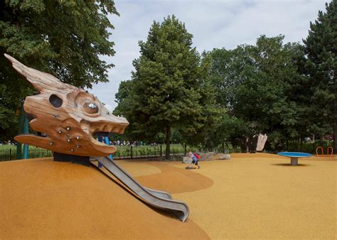 Wormholt Park — Levitt Bernstein