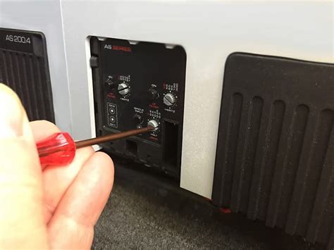 Does Preamp Voltage Matter Auto Image