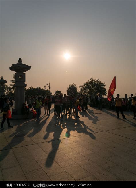 广场上的人群高清图片下载红动中国
