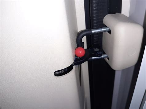 Verrouillage Porte Cellule