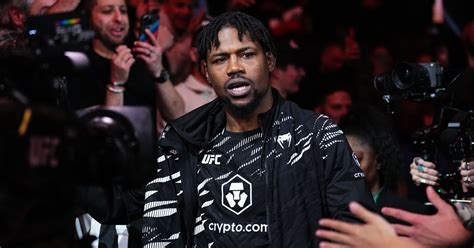 Ufc 316 Fighter Confounds Opponent With Staredown Chatter ‘sex Is Better After A War