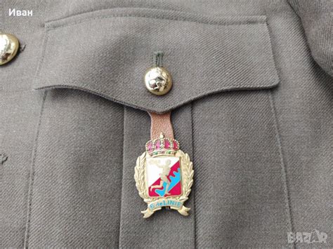 Парадна военна униформа в Антикварни и старинни предмети в гр Велико