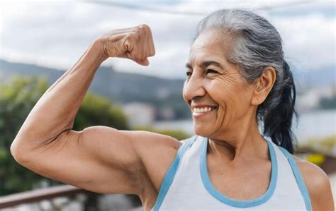 Premium Photo Fitness Elderly Woman Showing Biceps Muscle