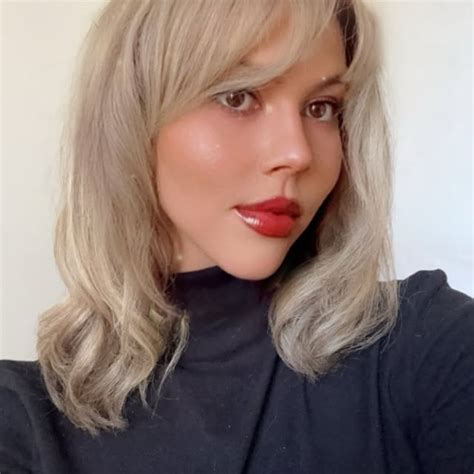 Julia Edwards Jjuliaedwards • Threads Say More