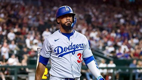 Dodgers Teoscar Hernandez Makes Announcement Before Cardinals Game